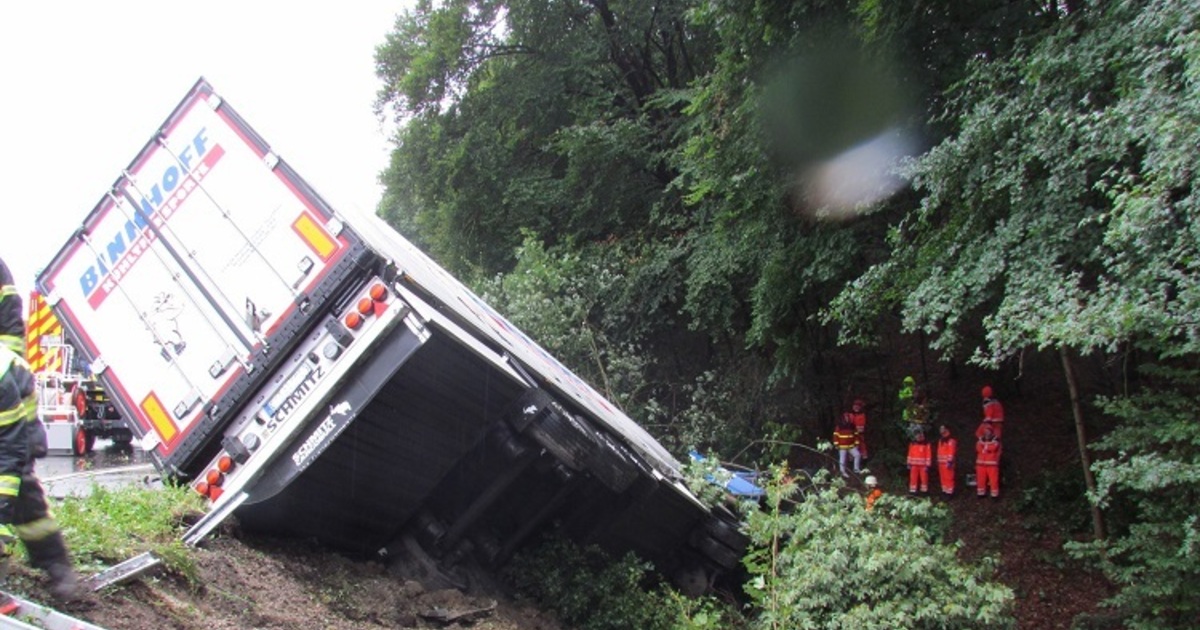 LKW-Fahrer stirbt auf A3 bei Nittendorf | charivari