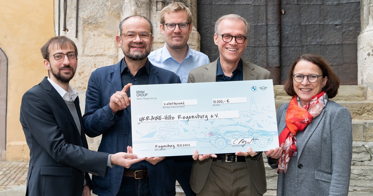 BMW-Werk Regensburg spendet an AG Ukrainehilfe | charivari