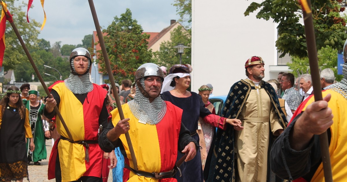 Bad Abbach: Vorbereitungen für das Heinrichsfest laufen | charivari