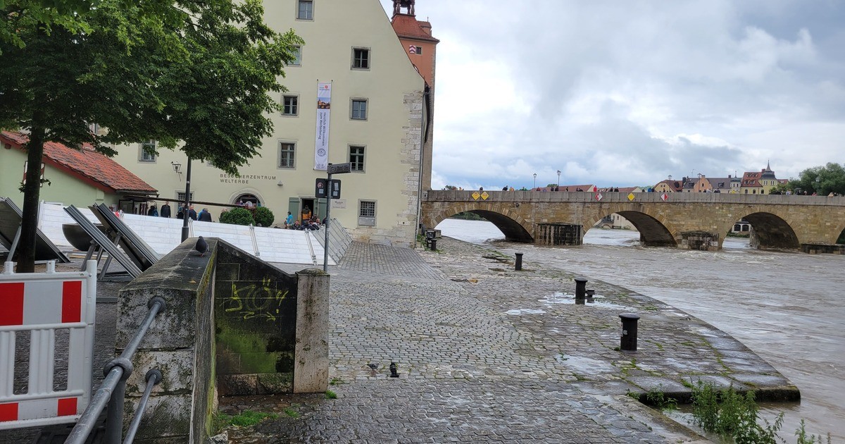 Hochwasser: Lage in Regensburg bleibt angespannt | charivari