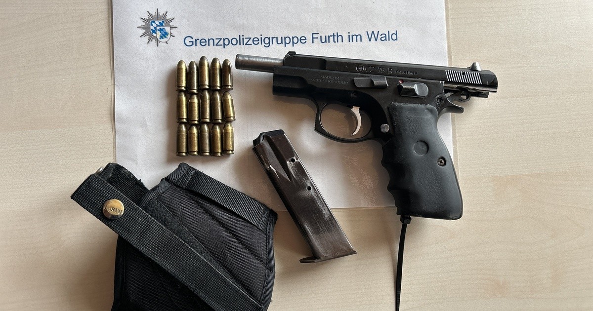Mit scharfer Waffe über die Grenze bei Furth im Wald | charivari